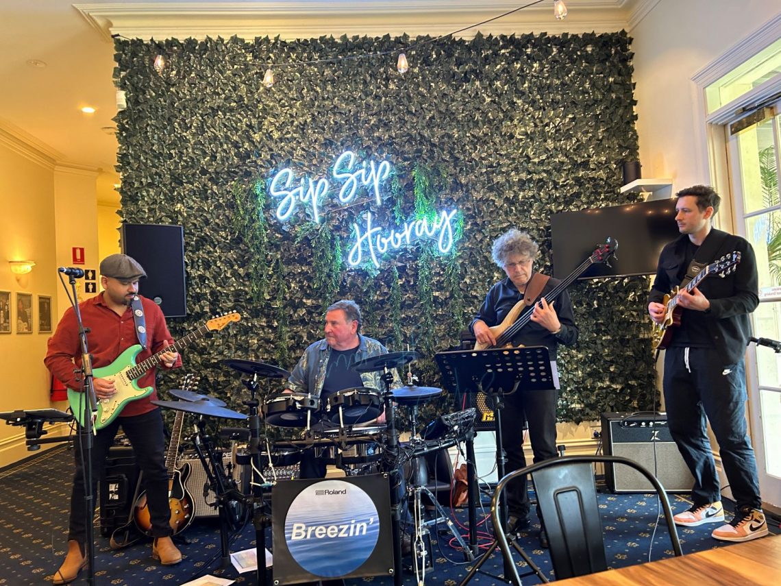 The Musicians - Peninsula Beer Garden